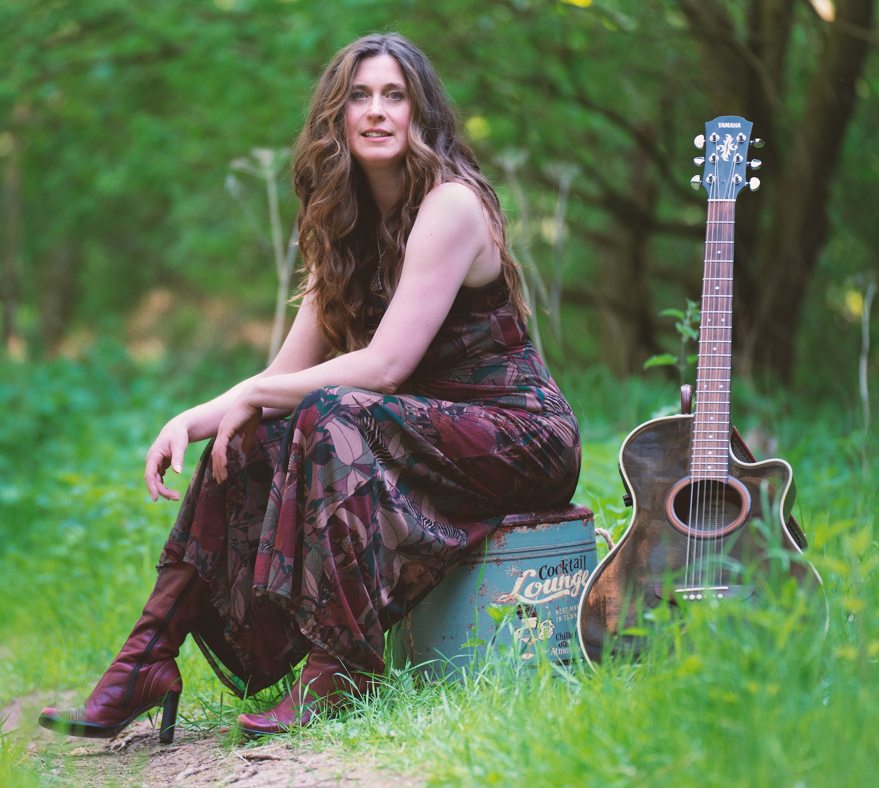 Singer/songwriter Anne Gair Guests On Sparks & Burns – Celtic Music Radio