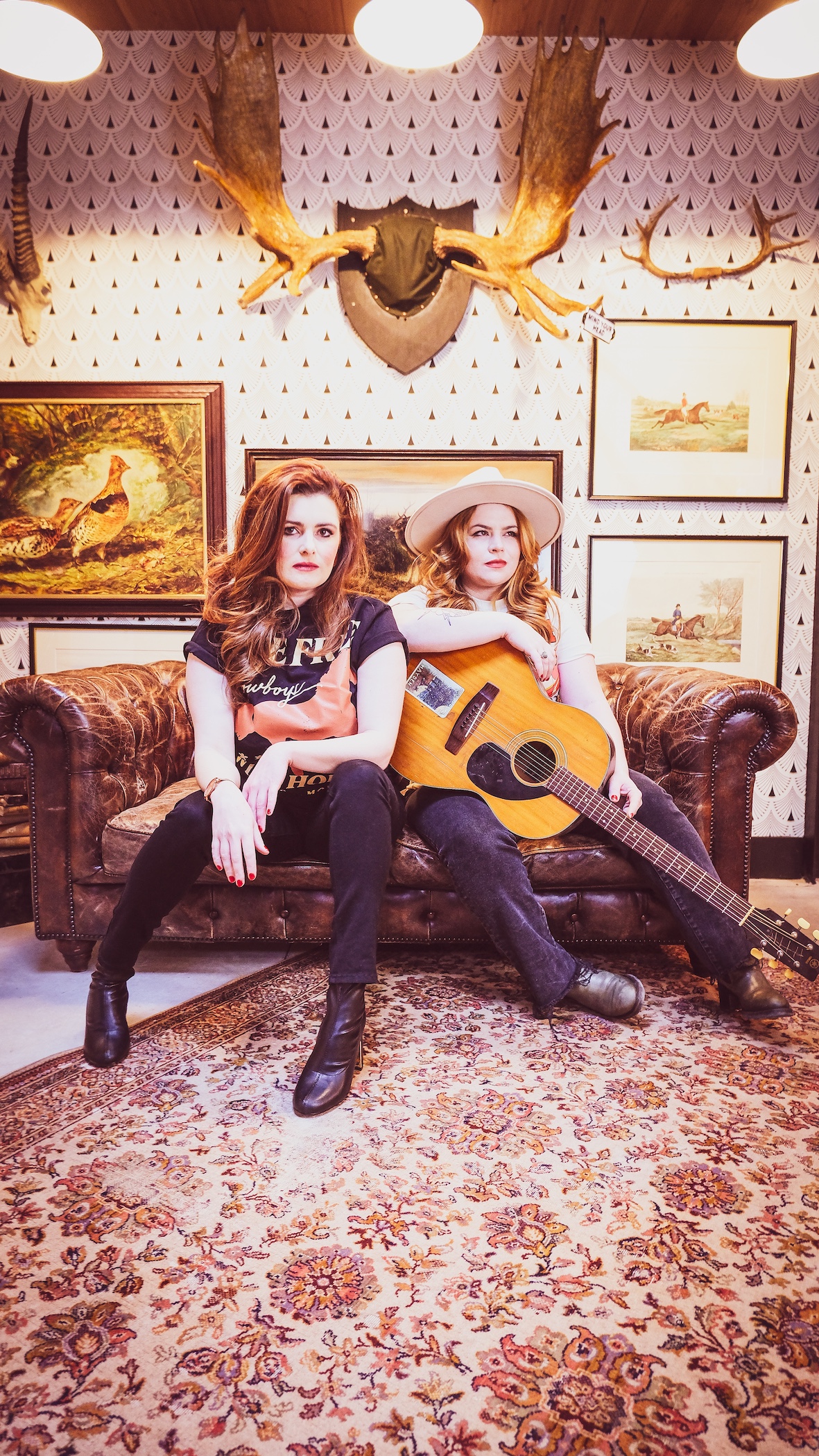Canadian Folk Duo Cassie And Maggie – Ian Oliphant Guests – Celtic ...